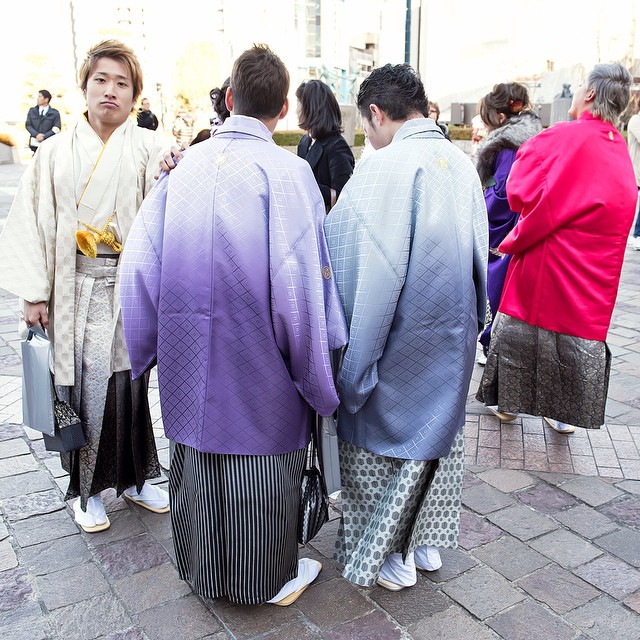 @Tokyo Fashion: Japanese guys in hakama outside of the Coming of Age ...