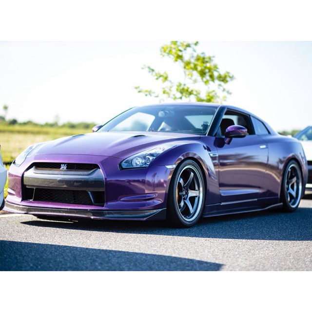 @Nissan GTR: PURPLE ZILLA ____________________________________ Tag a ...