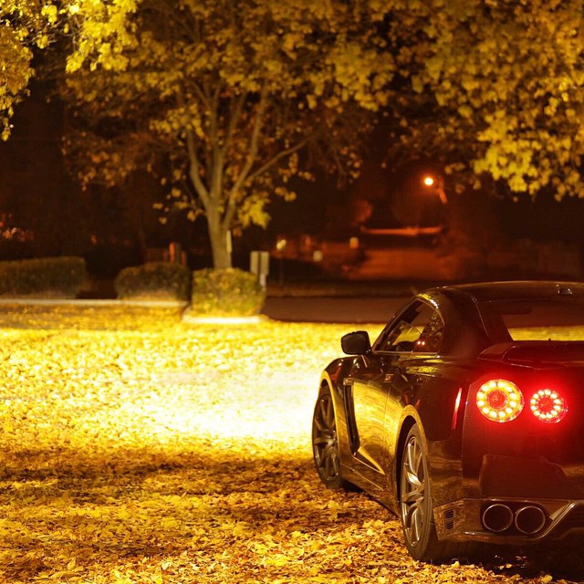 @Nissan: Night drives. #Nissan #GTR : @cocozurita... - Alo Japan