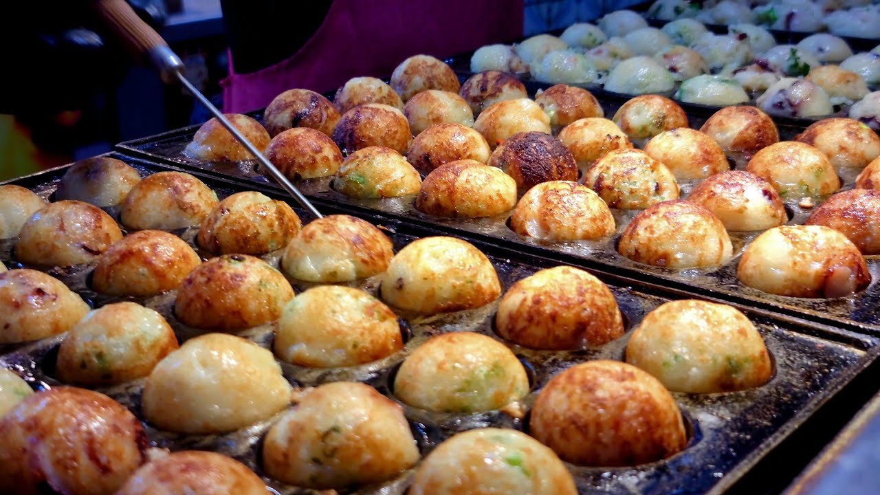 Octopus Bread "Takoyaki" - Korean street food - Alo Japan
