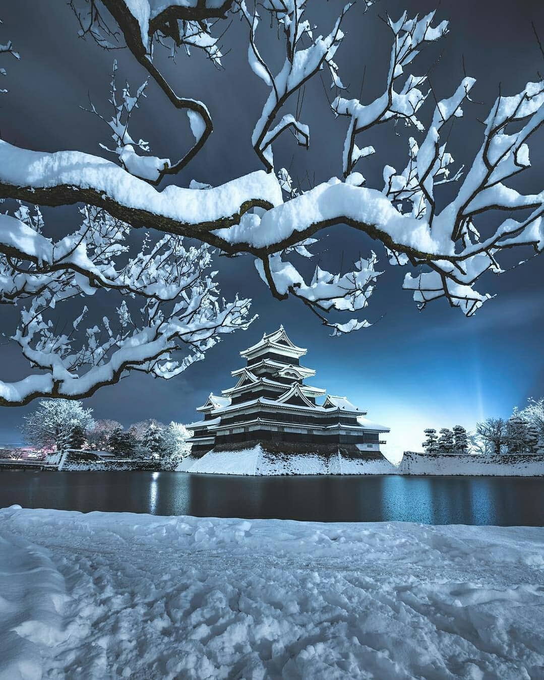 Visit Japan: A winter wonderland at Matsumoto Castle in Nagano - one of ...