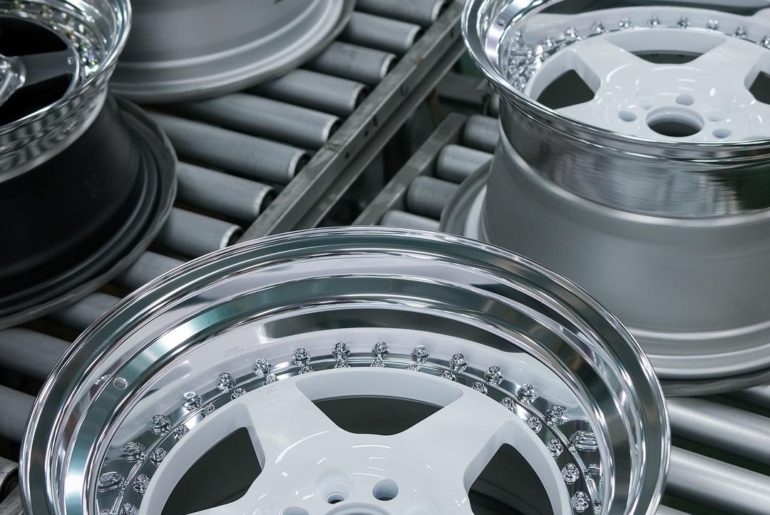 Work Wheels Japan: Keiichi Tsuchiya's Toyota AE86 on WORK Meister CR01 ...