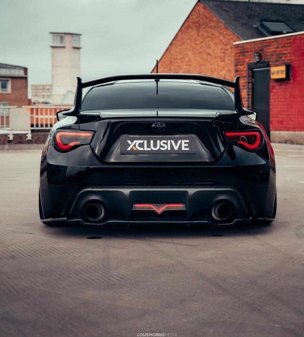 what is the difference between the scion frs, subaru brz and toyota ...