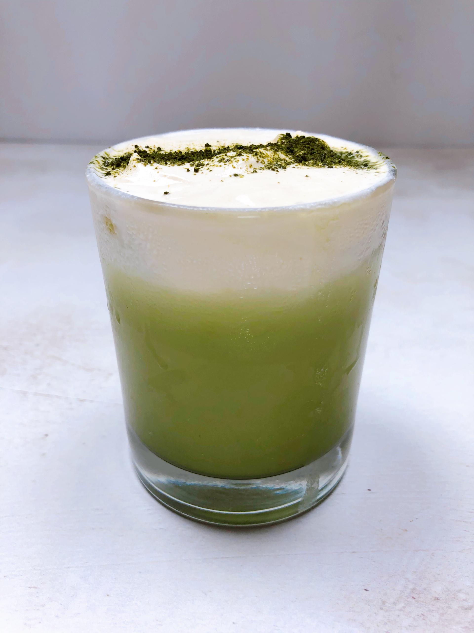 Matcha Einspänner Iced Latte- a strong, iced matcha latte topped with a ...