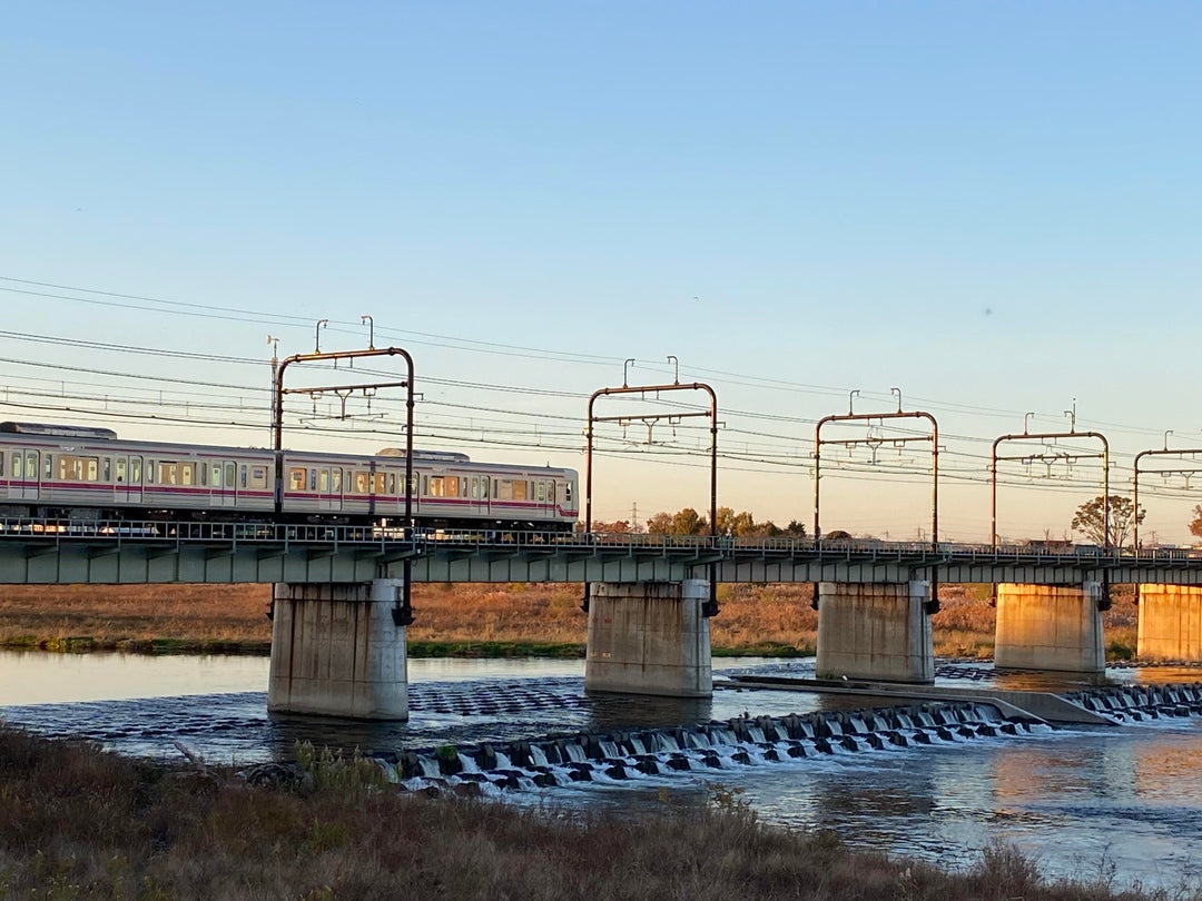 Keio Line trains going over Tama river near Fuchu, Tokyo - Alo Japan ...