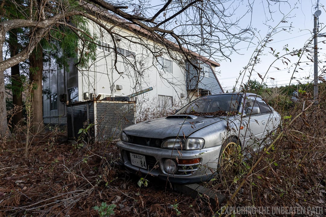 Abandoned JDM cars in the Fukushima Exclusion Zone | multiple pics ...