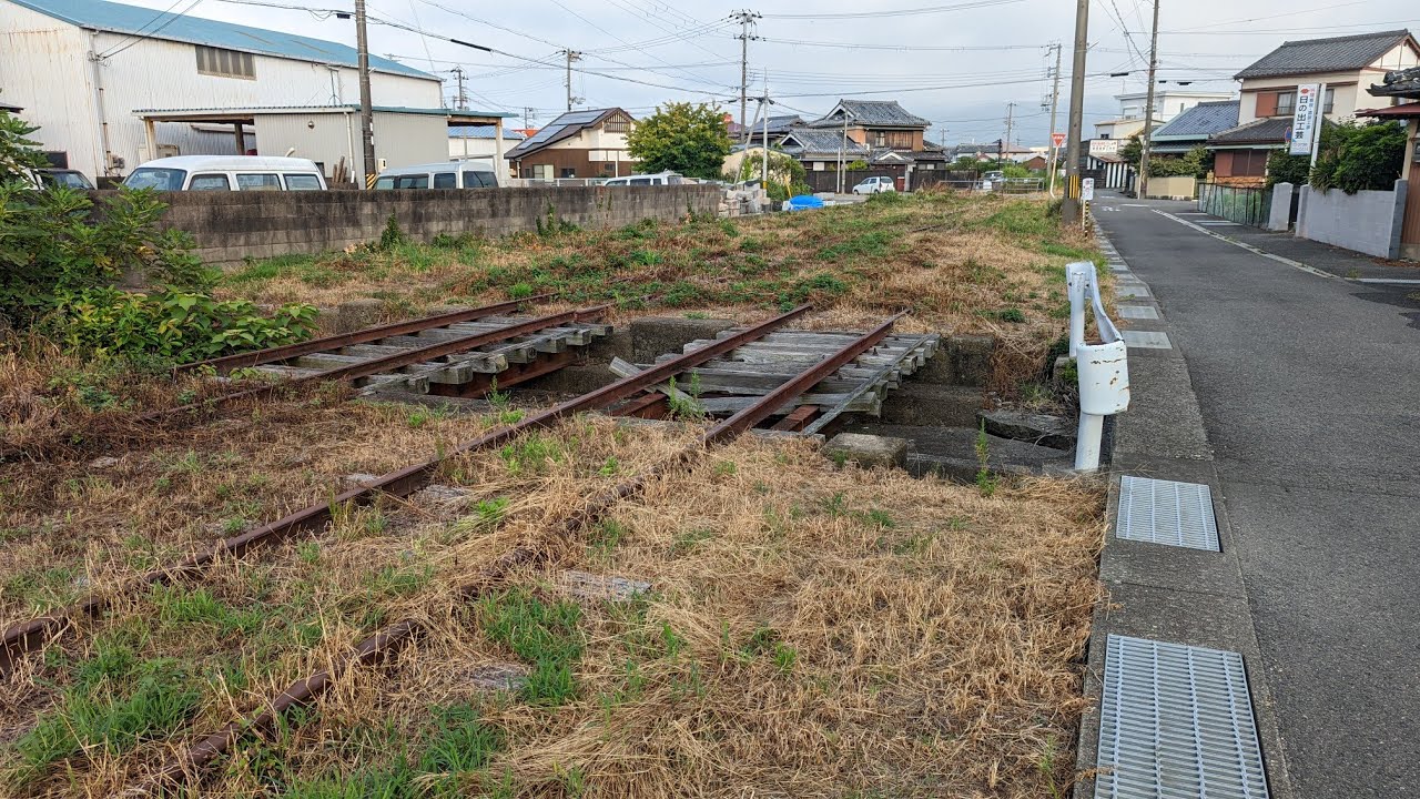 [Walking on abandoned railway tracks] Japan's shortest railway company ...