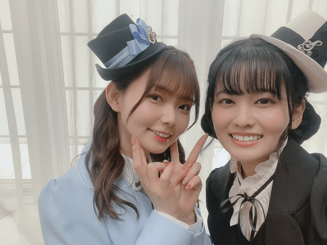 Suwa Nanaka and Onishi Aguri from the Merch Shoot for Their「Futari ...