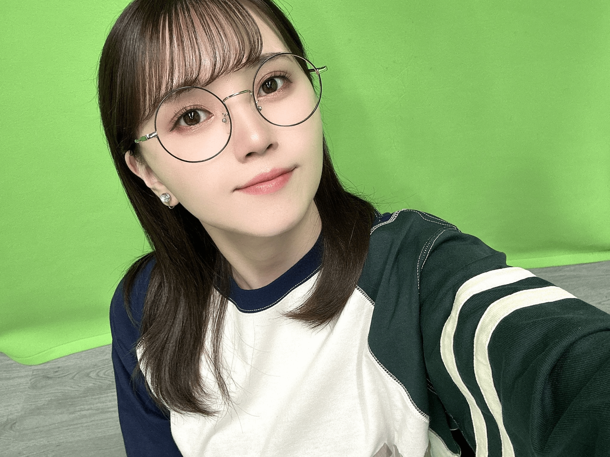 Kito Akari from Her Fan Club Stream - Alo Japan All About Japan