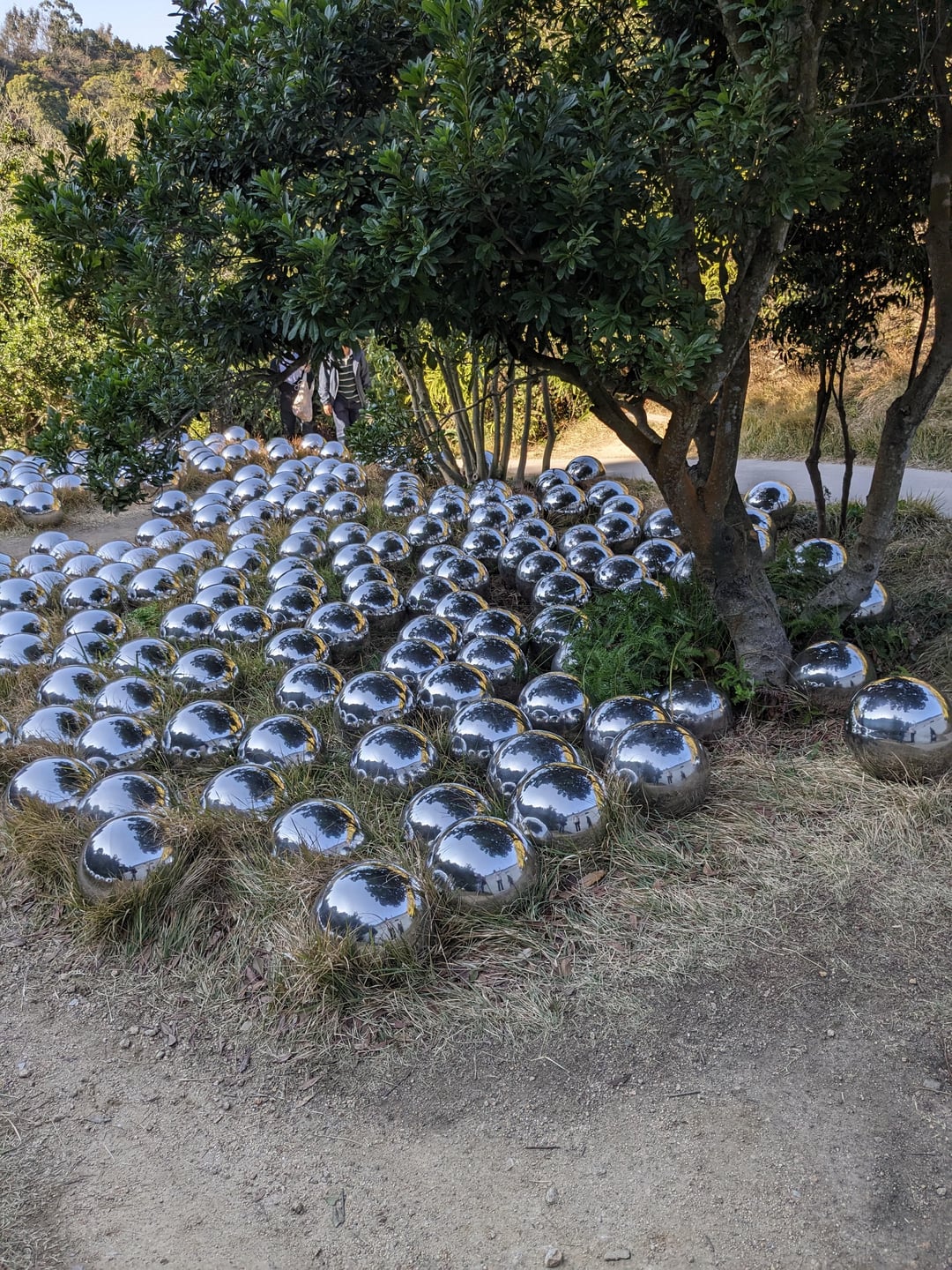 Pictures from Naoshima (Art Island) - Yayoi Kusama - Alo Japan All ...