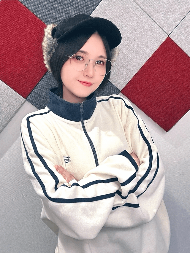 Kito Akari from Fukumimi Radio - Alo Japan