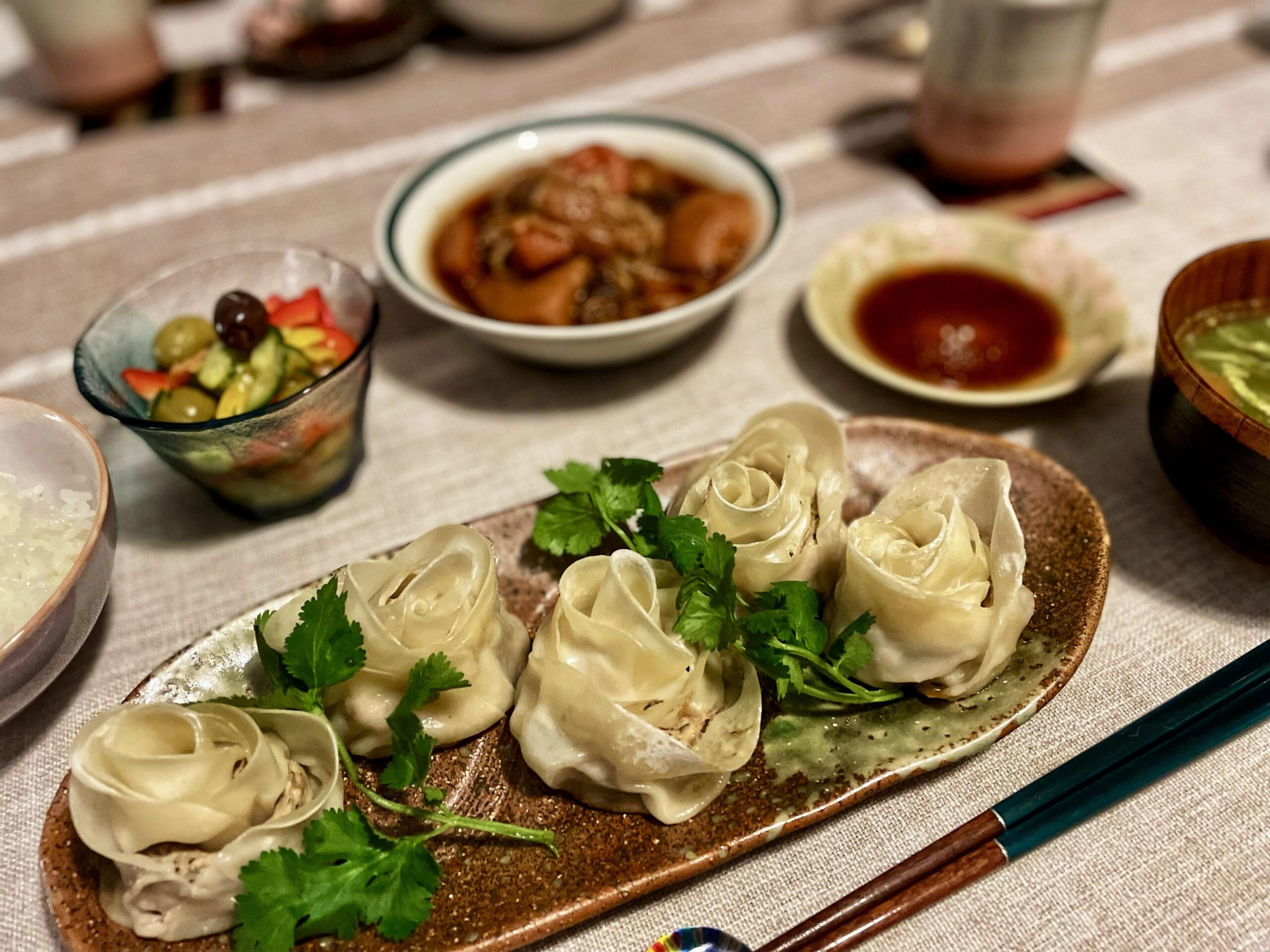 Gyoza roses - Alo Japan All About Japan