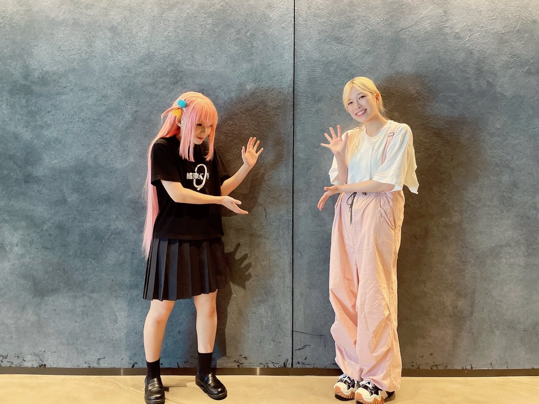 Two Bocchis (Aoyama Yoshino and Mamono Mamo from Bocchi the Rock live ...