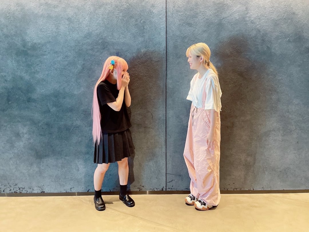 Two Bocchis (Aoyama Yoshino and Mamono Mamo from Bocchi the Rock live ...