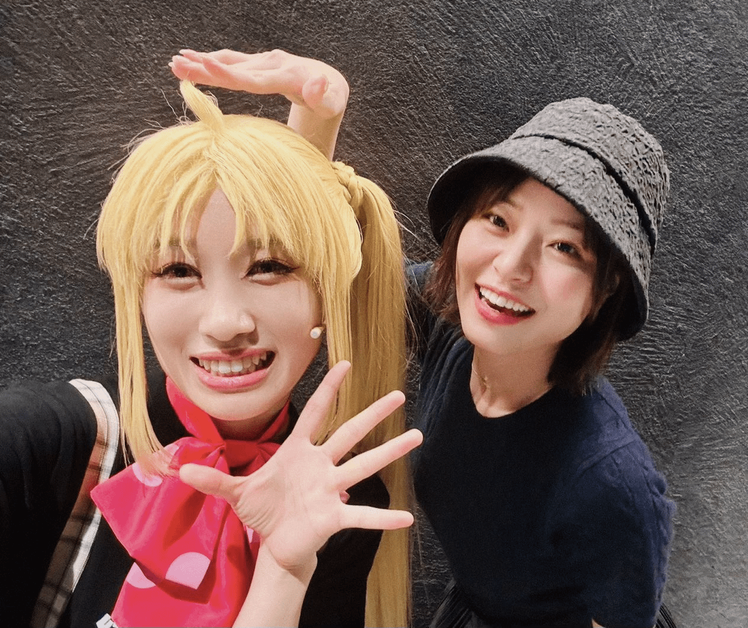 Suzushiro Sayumi with the Bocchi the Rock! Stage Cast - Alo Japan All ...