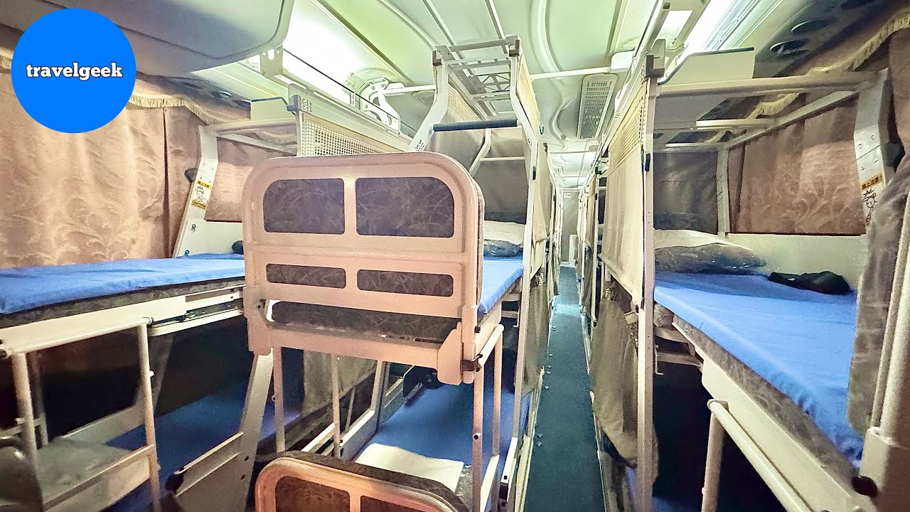 Trying Japan's First FULL-FLAT Sleeper Night Bus to Tokyo | Sommeil ...