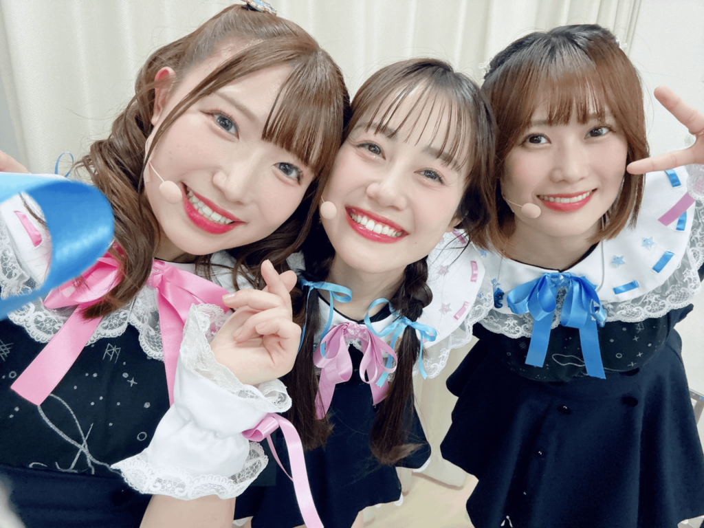 Akao Hikaru, Itou Miku, and Natsuyoshi Yuuko from Assault Lily 5th ...